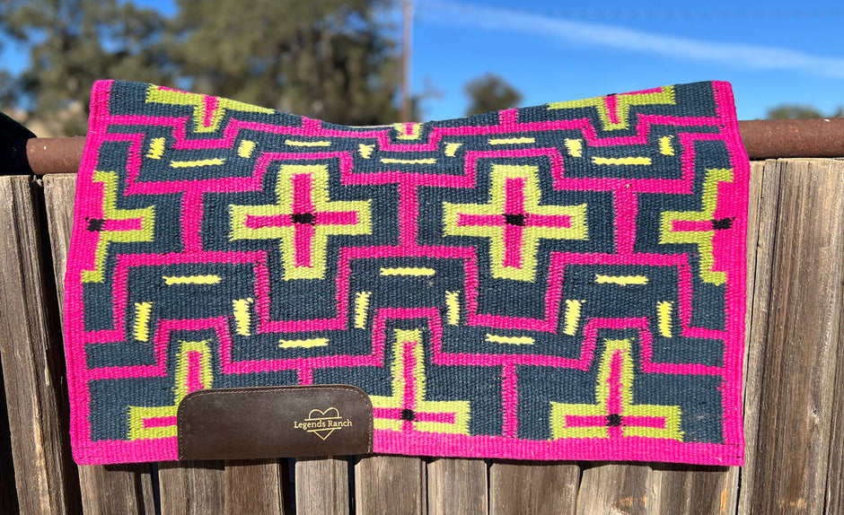 Contour Saddle Blanket – Legends Ranch Show Pads